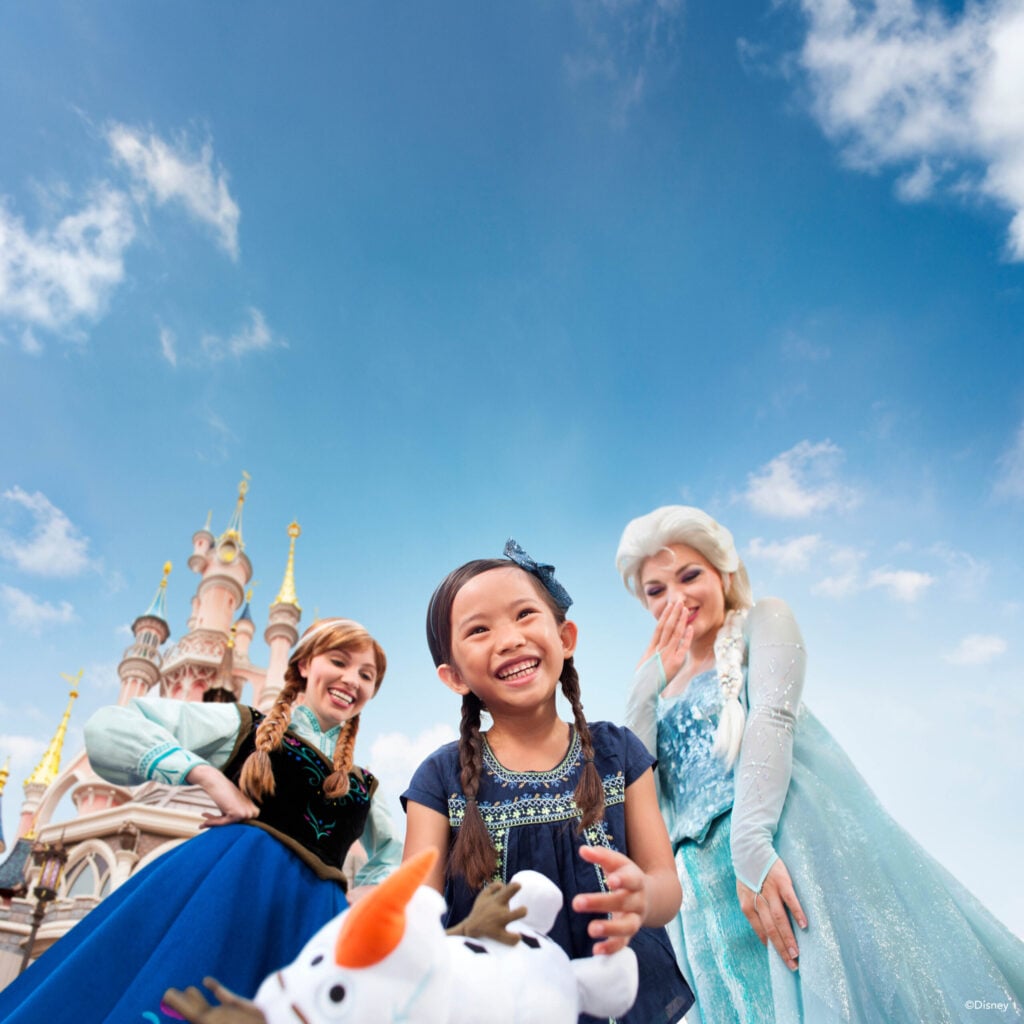 First Look at Frozen Land Coming to Disneyland Paris